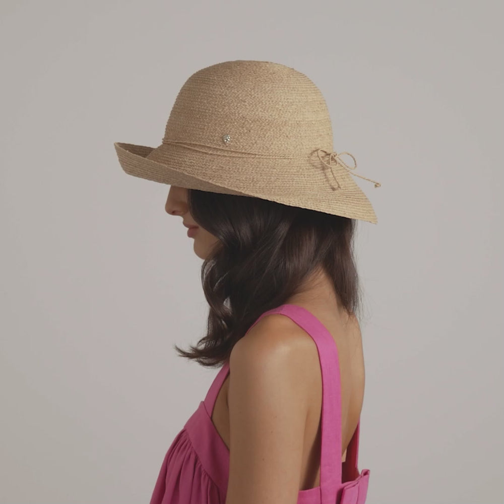 Prima 10 Round Crown Hat in Nougat - Helen Kaminski AU