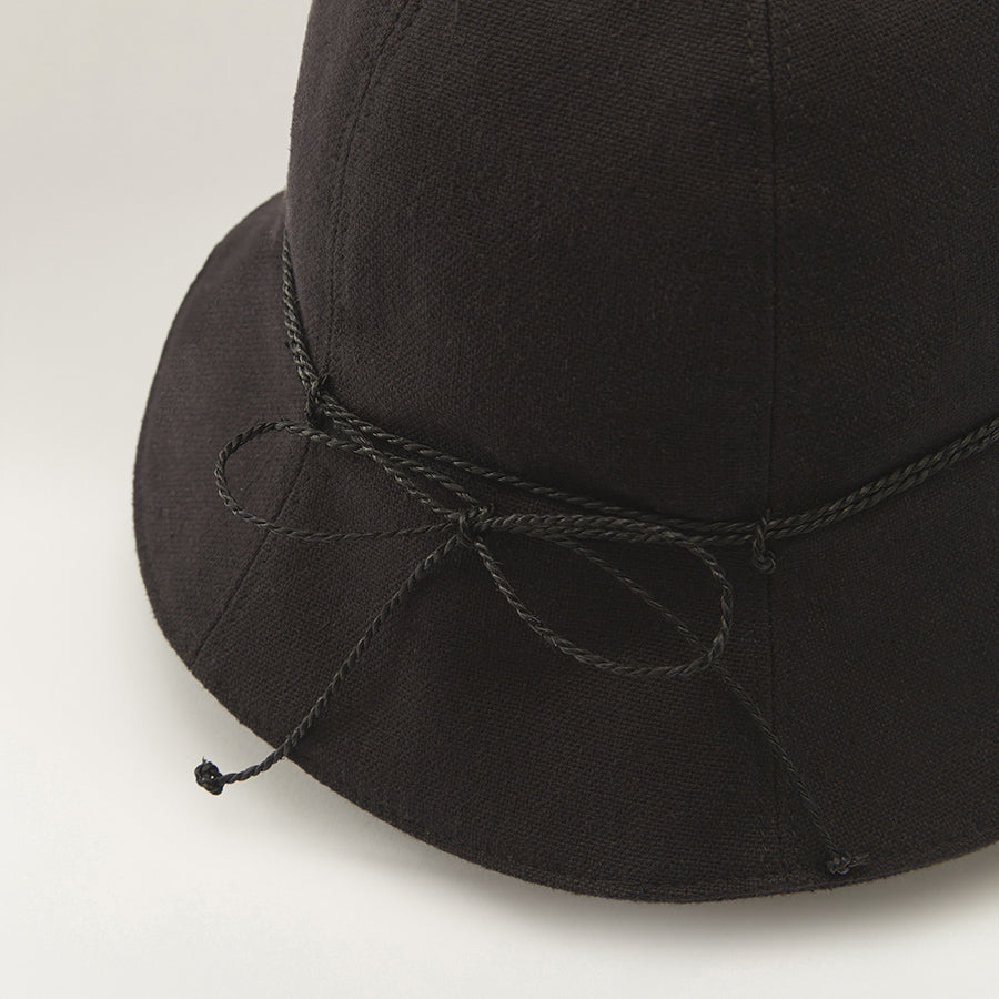 Balu 6-Panel Cloche Hat in Black - Helen Kaminski AU